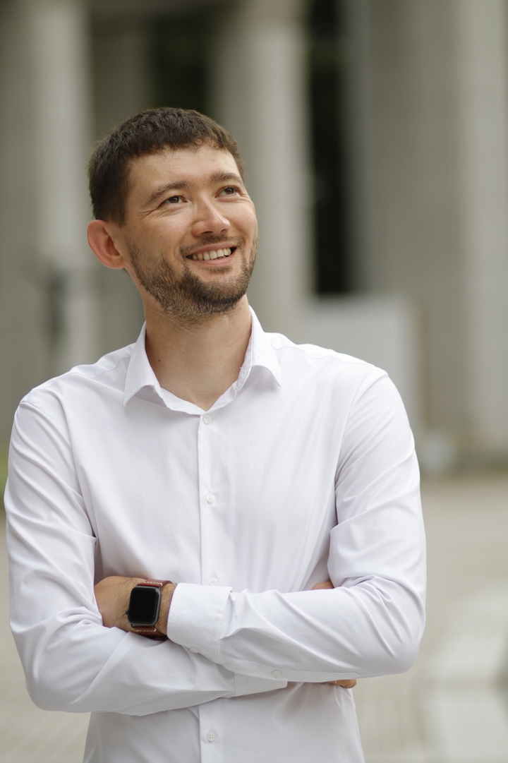 Maxim S – 外国人モデル | AnnyKate Models