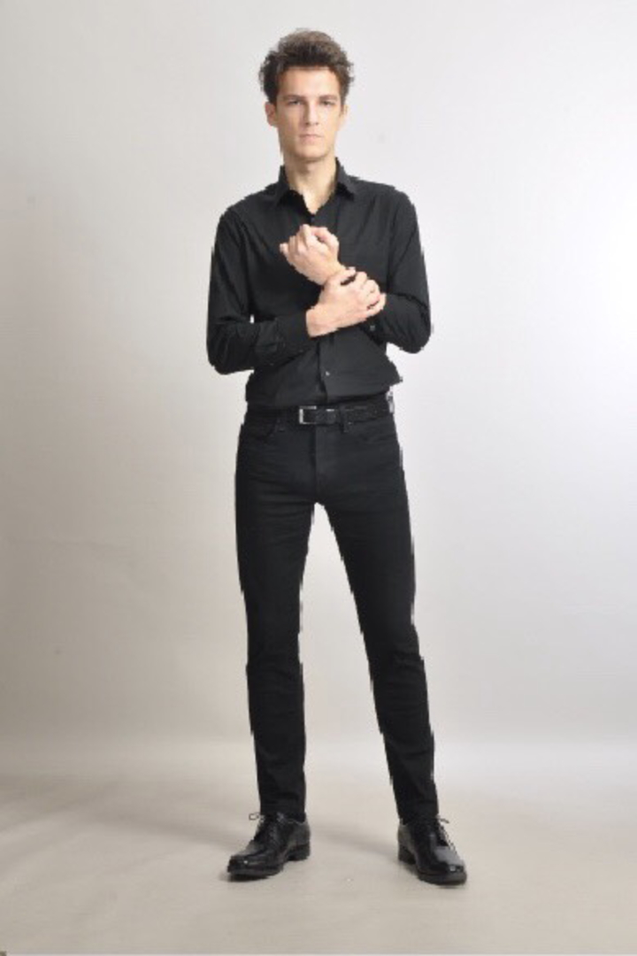 Daniel M – 外国人モデル | AnnyKate Models