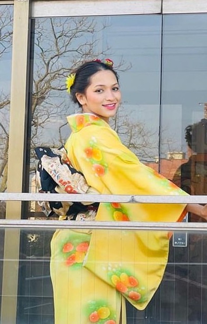 Astha Kc – 外国人モデル | AnnyKate Models